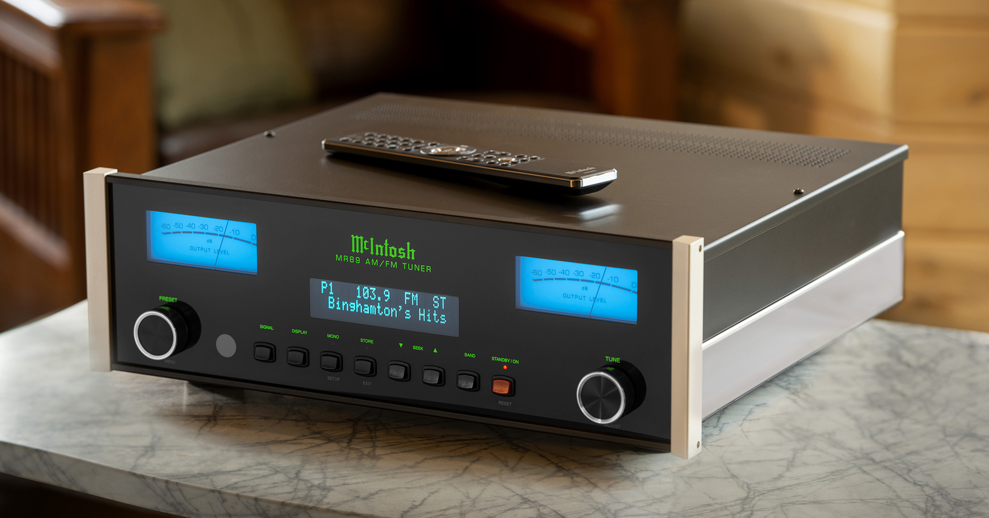 McIntosh AM/FM Radio Tuners for Music Listening