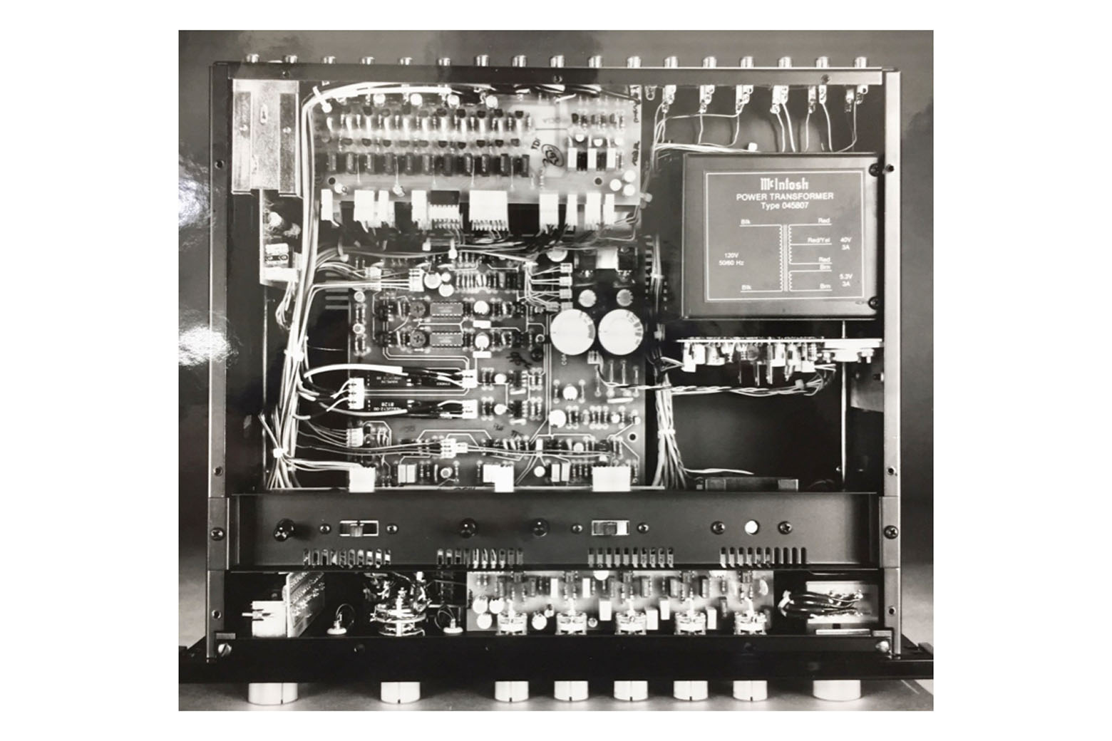 McIntosh C33 2-Channel Solid State Preamplifier