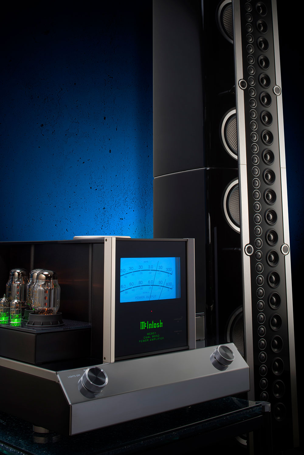 McIntosh MC901 Dual Mono Amplifier