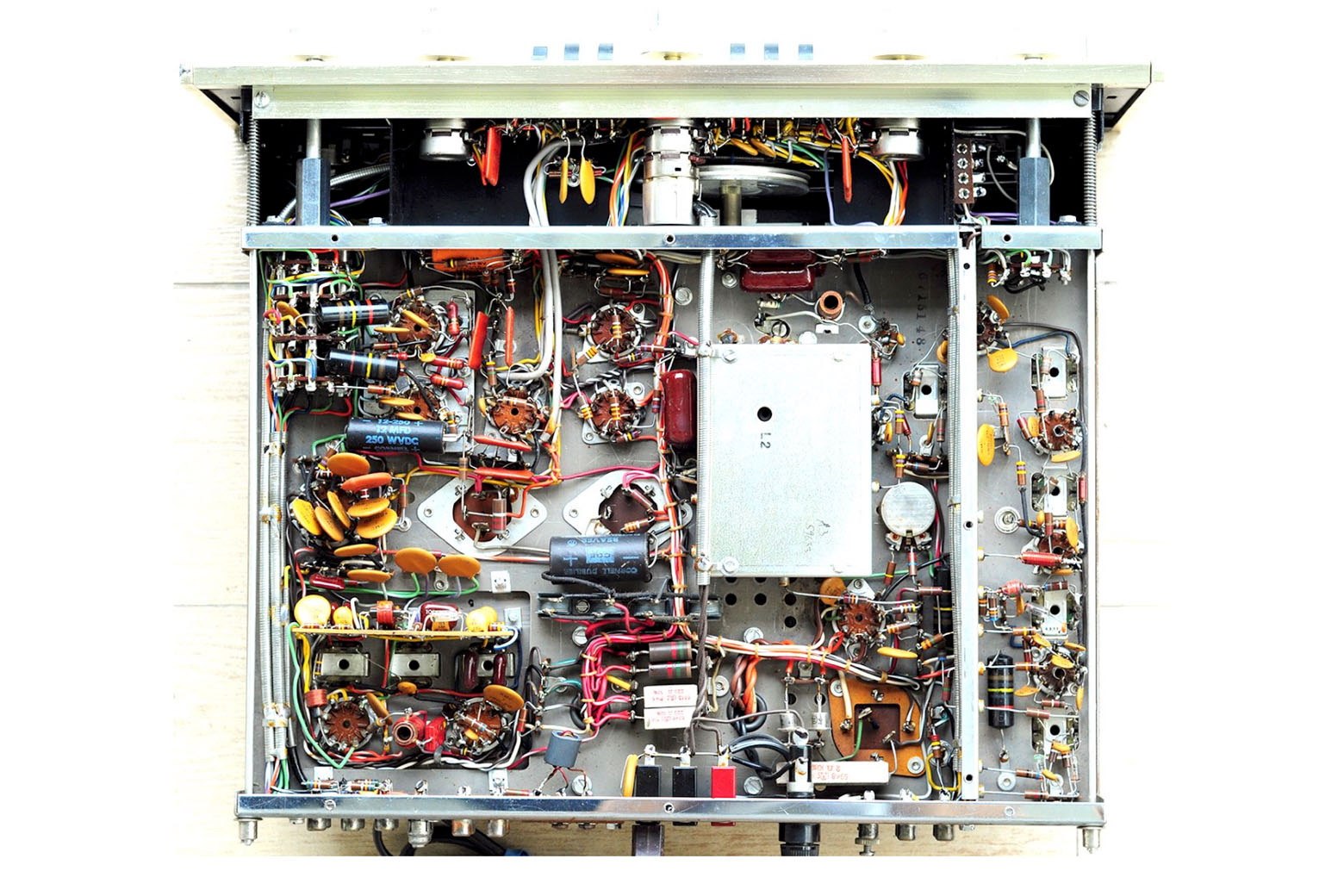 McIntosh MX110 Vacuum Tube Tuner Preamplifier