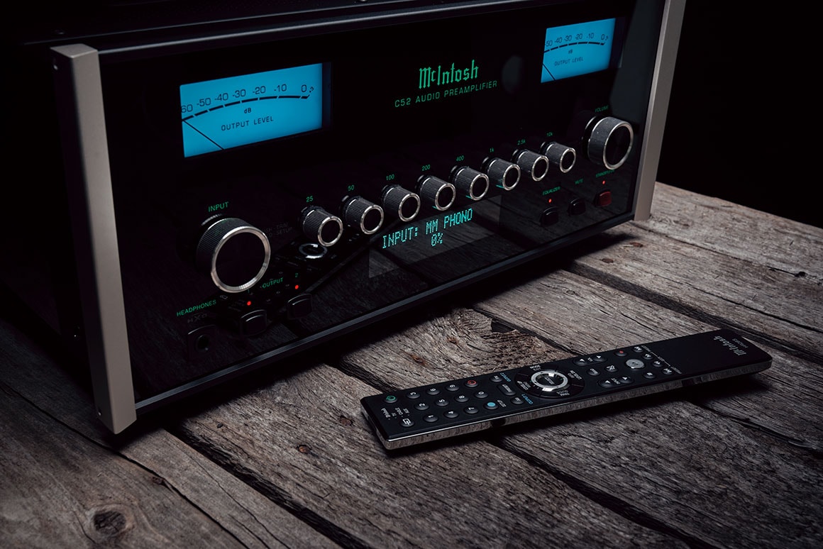 McIntosh C52 Stereo Preamplifier