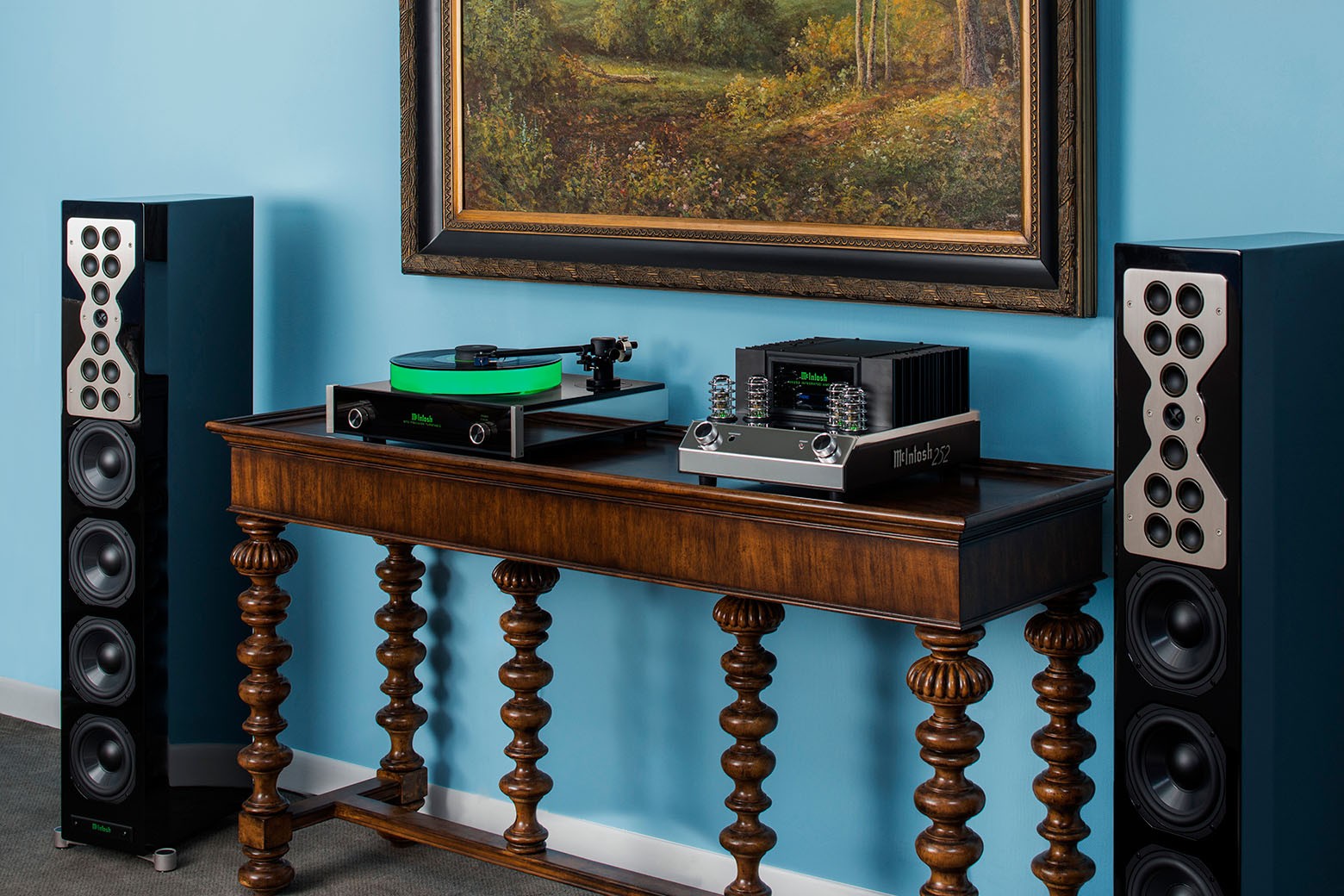 McIntosh MT5 Precision Turntable